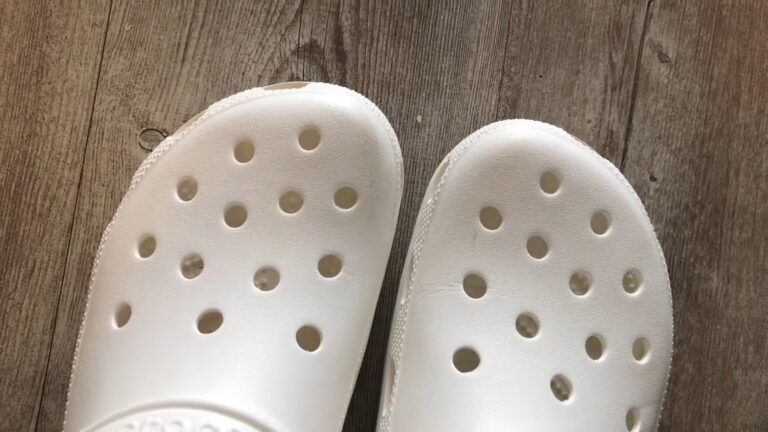 Do Crocs Fit Big or Small? The Ultimate Guide to Finding the Perfect Fit